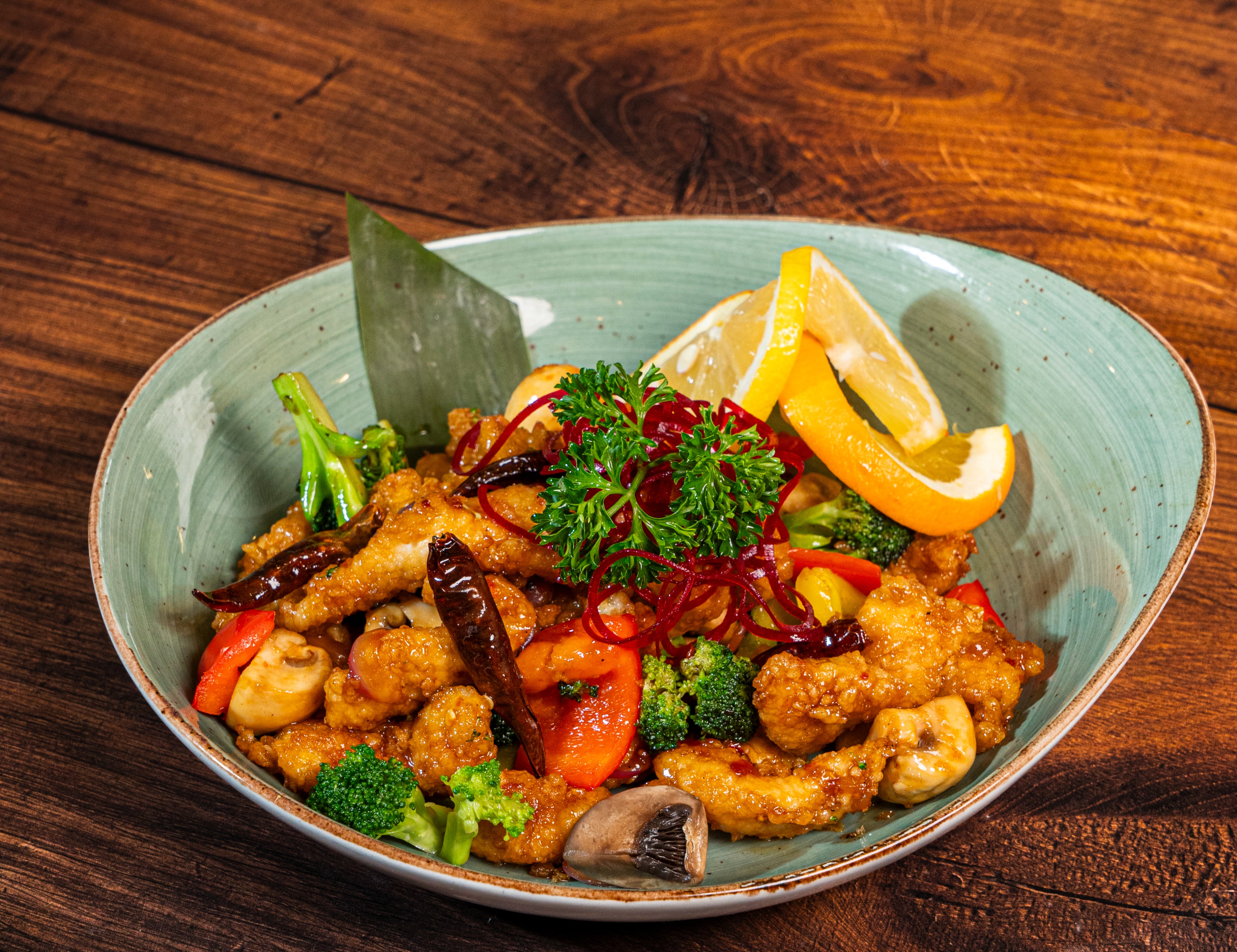 Order Crispy Chilli Chicken Sauce Online Toronto | Thai Room College